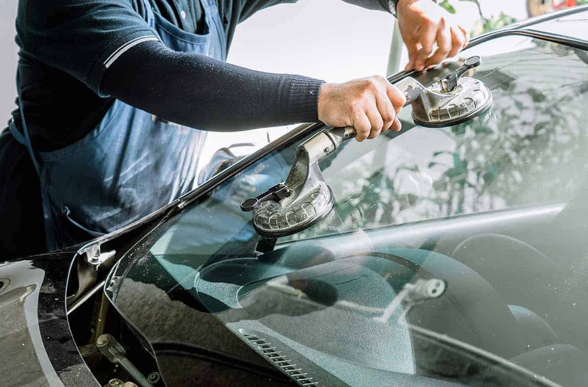 Proper Windshield Installation Guide for Auto Glass - MB Auto Pack